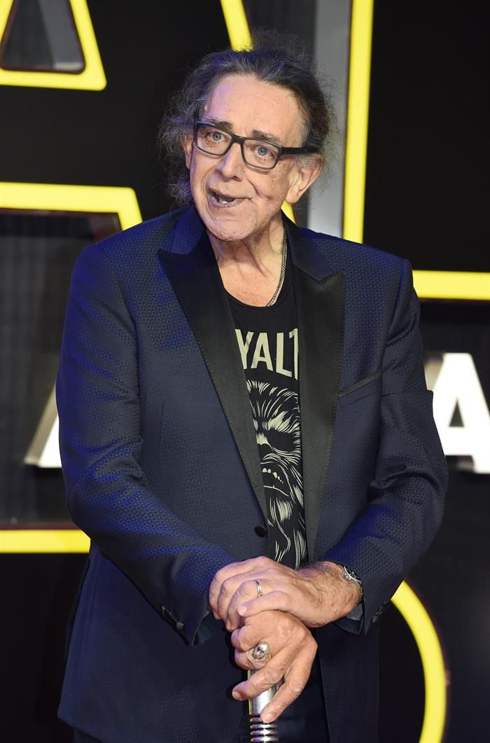 Peter Mayhew, que interpretó a Chewbacca en "Star Wars", muere a los 74 ...