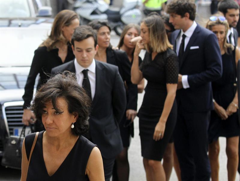 Emotivo funeral en homenaje a Emilio Botín celebrado en la Catedral de ...