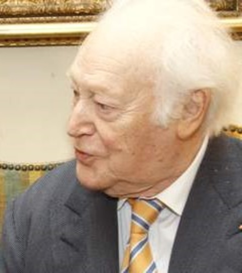 Fallece Maurice Druon, el escritor de la resistencia francesa | El ...